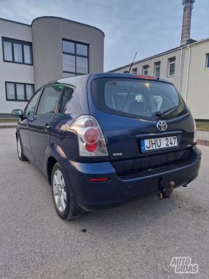 Zils Toyota Corolla Verso 2004 Ukmergė, ar dzinēja tilpumu 1.60 L un nobraukumu 308 tūkst. km par 2500 €, foto 4 vietnē AUTOMOTO.COM.LV
