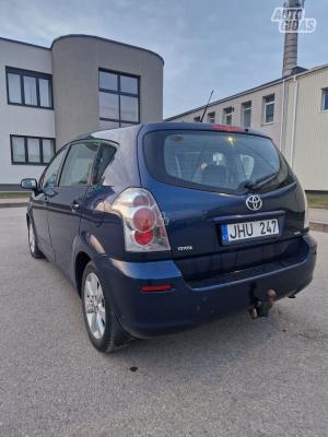 Zils Toyota Corolla Verso 2004 Ukmergė, ar dzinēja tilpumu 1.60 L un nobraukumu 308 tūkst. km par 2500 €, foto 5 vietnē AUTOMOTO.COM.LV