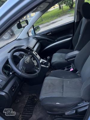 Zils Toyota Corolla Verso 2005 Joniškis, ar dzinēja tilpumu 2.00 L un nobraukumu 285 tūkst. km par 750 €, foto 9 vietnē AUTOMOTO.COM.LV