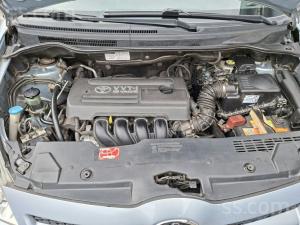 Zils Toyota Corolla Verso 2005 Rīga, ar dzinēja tilpumu 1.80 L un nobraukumu 232 tūkst. km par 2550 €, foto 14 vietnē AUTOMOTO.COM.LV
