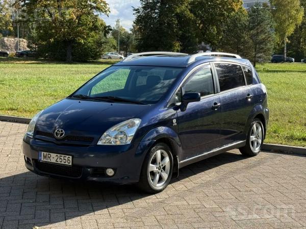 Синий Тойота Королла Версо 2005 в Рига, объемом двигателя 2.00 л и пробегом 313 тыс. км за 1290 €, фото 5 на AUTOMOTO.COM.LV