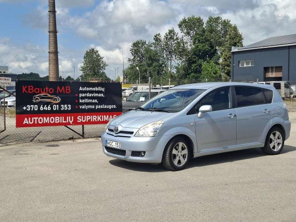 Zils Toyota Corolla Verso 2006 Plungė, ar dzinēja tilpumu 2.23 L un nobraukumu 302 tūkst. km par 1850 €, foto 1 vietnē AUTOMOTO.COM.LV