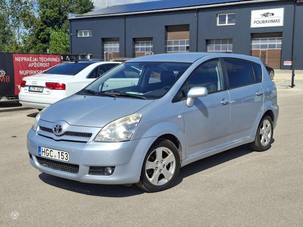Zils Toyota Corolla Verso 2006 Plungė, ar dzinēja tilpumu 2.23 L un nobraukumu 302 tūkst. km par 1850 €, foto 1 vietnē AUTOMOTO.COM.LV