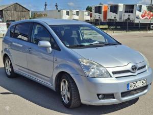Zils Toyota Corolla Verso 2006 Plungė, ar dzinēja tilpumu 2.23 L un nobraukumu 302 tūkst. km par 1850 €, foto 8 vietnē AUTOMOTO.COM.LV