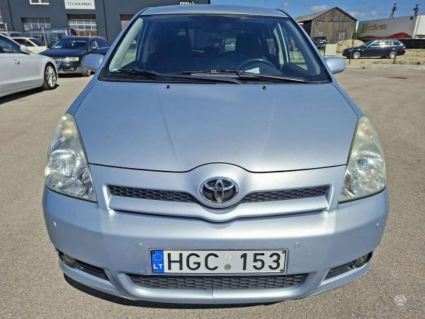 Zils Toyota Corolla Verso 2006 Plungė, ar dzinēja tilpumu 2.23 L un nobraukumu 302 tūkst. km par 1850 €, foto 8 vietnē AUTOMOTO.COM.LV