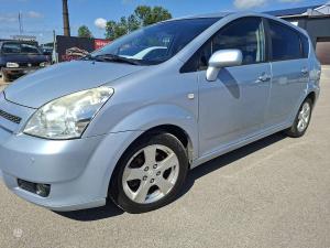Zils Toyota Corolla Verso 2006 Plungė, ar dzinēja tilpumu 2.23 L un nobraukumu 302 tūkst. km par 1850 €, foto 10 vietnē AUTOMOTO.COM.LV