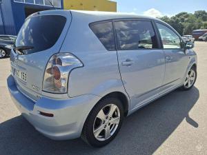 Zils Toyota Corolla Verso 2006 Plungė, ar dzinēja tilpumu 2.23 L un nobraukumu 302 tūkst. km par 1850 €, foto 13 vietnē AUTOMOTO.COM.LV