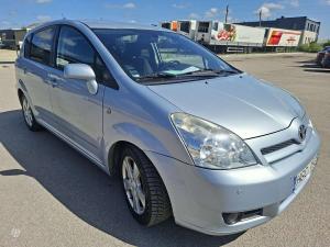 Zils Toyota Corolla Verso 2006 Plungė, ar dzinēja tilpumu 2.23 L un nobraukumu 302 tūkst. km par 1850 €, foto 14 vietnē AUTOMOTO.COM.LV