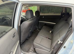 Blue Toyota Corolla Verso 2006 in Vilnius, with an engine capacity of 2.00 L and mileage of 325 thousand km for 1199 €, photo 10 on AUTOMOTO.COM.LV