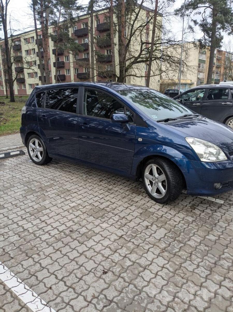 Синий Тойота Королла Версо 2007 в Рига, объемом двигателя 1.80 л и пробегом 240 тыс. км за 4100 €, фото 4 на AUTOMOTO.COM.LV