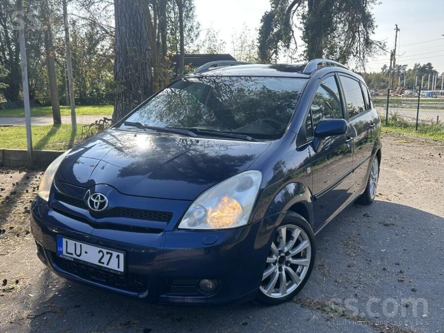 Blue Toyota Corolla Verso 2007 in Riga, with an engine capacity of 2.20 L and mileage of 192 thousand km for 2450 €, photo 3 on AUTOMOTO.COM.LV