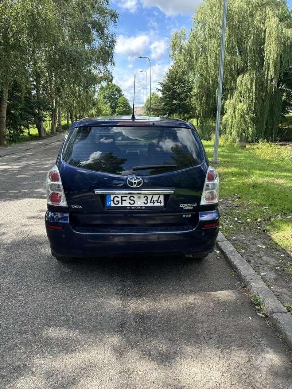 Синий Тойота Королла Версо 2008 в Кайшядорис, объемом двигателя 2.23 л и пробегом 290 тыс. км за 1900 €, фото 5 на AUTOMOTO.COM.LV