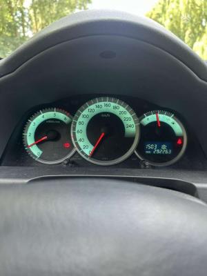 Zils Toyota Corolla Verso 2008 Kaišiadorys, ar dzinēja tilpumu 2.23 L un nobraukumu 290 tūkst. km par 1900 €, foto 8 vietnē AUTOMOTO.COM.LV