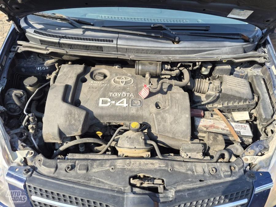 Zils Toyota Corolla Verso 2002 Vievis, ar dzinēja tilpumu 2.00 L un nobraukumu 280 tūkst. km par 750 €, foto 12 vietnē AUTOMOTO.COM.LV