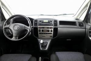Zils Toyota Corolla Verso 2004 Tallina, ar dzinēja tilpumu 1.60 L un nobraukumu 215 tūkst. km par 1999 €, foto 6 vietnē AUTOMOTO.COM.LV