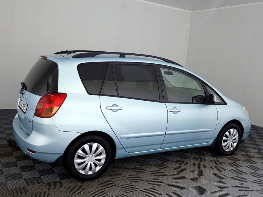 Zils Toyota Corolla Verso 2004 Tallina, ar dzinēja tilpumu 1.60 L un nobraukumu 215 tūkst. km par 1999 €, foto 12 vietnē AUTOMOTO.COM.LV