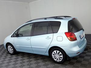Zils Toyota Corolla Verso 2004 Tallina, ar dzinēja tilpumu 1.60 L un nobraukumu 215 tūkst. km par 1999 €, foto 13 vietnē AUTOMOTO.COM.LV