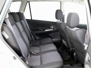 Zils Toyota Corolla Verso 2004 Tallina, ar dzinēja tilpumu 1.60 L un nobraukumu 215 tūkst. km par 1999 €, foto 16 vietnē AUTOMOTO.COM.LV