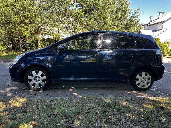 Zils Toyota Corolla Verso 2006 Viļņa, ar dzinēja tilpumu 0.00 L un nobraukumu 275 tūkst. km par 2700 €, foto 8 vietnē AUTOMOTO.COM.LV