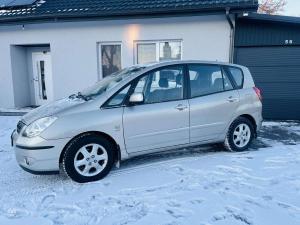 Brūns Toyota Corolla Verso 2003 Trakai, ar dzinēja tilpumu 1.60 L un nobraukumu 255 tūkst. km par 1850 €, foto 13 vietnē AUTOMOTO.COM.LV