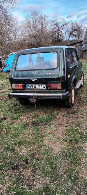 Zaļš Toyota Corolla Verso 1990 Viļņa, ar dzinēja tilpumu 1.60 L un nobraukumu 260 tūkst. km par 400 €, foto 3 vietnē AUTOMOTO.COM.LV