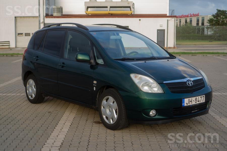 Зеленый Тойота Королла Версо 2003 в Рига, объемом двигателя 1.60 л и пробегом 301 тыс. км за 1000 €, фото 3 на AUTOMOTO.COM.LV