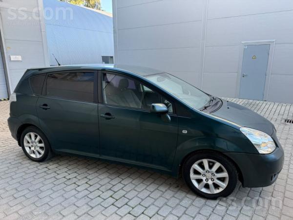Zaļš Toyota Corolla Verso 2006 Rīga, ar dzinēja tilpumu 2.20 L un nobraukumu 370 tūkst. km par 1350 €, foto 6 vietnē AUTOMOTO.COM.LV