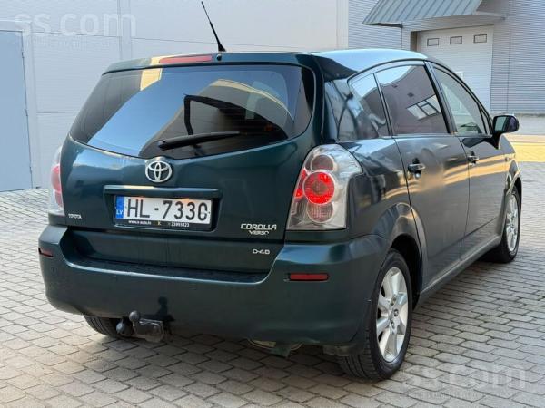 Zaļš Toyota Corolla Verso 2006 Rīga, ar dzinēja tilpumu 2.20 L un nobraukumu 370 tūkst. km par 1350 €, foto 8 vietnē AUTOMOTO.COM.LV