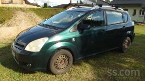 Zaļš Toyota Corolla Verso 2005 Rīga, ar dzinēja tilpumu 2.00 L un nobraukumu 420 tūkst. km par 1550 €, foto  vietnē AUTOMOTO.COM.LV