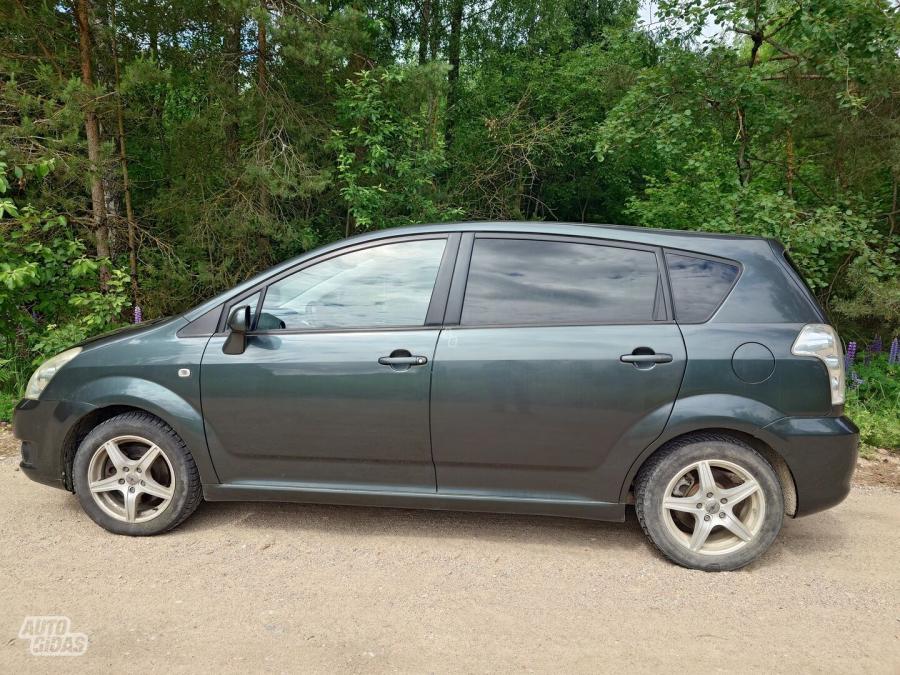 Zaļš Toyota Corolla Verso 2009 Varėna, ar dzinēja tilpumu 1.60 L un nobraukumu 284 tūkst. km par 3800 €, foto 6 vietnē AUTOMOTO.COM.LV