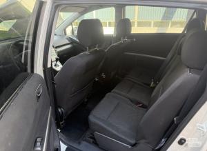Grey Toyota Corolla Verso 2009 in Vilnius, with an engine capacity of 1.80 L and mileage of 308 thousand km for 3250 €, photo 12 on AUTOMOTO.COM.LV