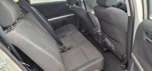 Pelēks Toyota Corolla Verso 2006 Valmiera, ar dzinēja tilpumu 2.20 L un nobraukumu 273 tūkst. km par 1600 €, foto 11 vietnē AUTOMOTO.COM.LV