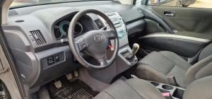 Pelēks Toyota Corolla Verso 2006 Valmiera, ar dzinēja tilpumu 2.20 L un nobraukumu 318 tūkst. km par 1850 €, foto 9 vietnē AUTOMOTO.COM.LV