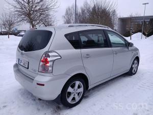 Pelēks Toyota Corolla Verso 2007 Rīga, ar dzinēja tilpumu 1.80 L un nobraukumu 347 tūkst. km par 2650 €, foto 5 vietnē AUTOMOTO.COM.LV