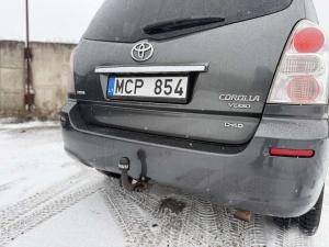 Grey Toyota Corolla Verso 2009 in Vilnius, with an engine capacity of 2.23 L and mileage of 291 thousand km for 2650 €, photo 23 on AUTOMOTO.COM.LV