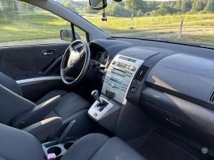 Pelēks Toyota Corolla Verso 2004 Prienai, ar dzinēja tilpumu 1.79 L un nobraukumu 210 tūkst. km par 2750 €, foto 11 vietnē AUTOMOTO.COM.LV