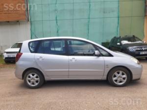 Pelēks Toyota Corolla Verso 2004 Daugavpils, ar dzinēja tilpumu 2.00 L un nobraukumu 0 tūkst. km par 1450 €, foto 8 vietnē AUTOMOTO.COM.LV