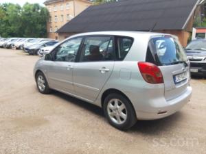 Pelēks Toyota Corolla Verso 2004 Daugavpils, ar dzinēja tilpumu 2.00 L un nobraukumu 0 tūkst. km par 1450 €, foto 12 vietnē AUTOMOTO.COM.LV