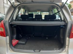 Pelēks Toyota Corolla Verso 2004 Daugavpils, ar dzinēja tilpumu 2.00 L un nobraukumu 0 tūkst. km par 1450 €, foto 21 vietnē AUTOMOTO.COM.LV