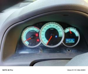 Pelēks Toyota Corolla Verso 2004 Plungė, ar dzinēja tilpumu 2.00 L un nobraukumu 330 tūkst. km par 1500 €, foto 5 vietnē AUTOMOTO.COM.LV
