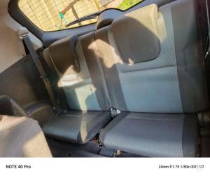 Pelēks Toyota Corolla Verso 2004 Plungė, ar dzinēja tilpumu 2.00 L un nobraukumu 330 tūkst. km par 1500 €, foto 8 vietnē AUTOMOTO.COM.LV