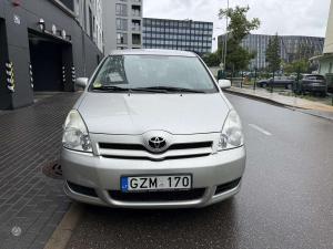 Pelēks Toyota Corolla Verso 2004 Viļņa, ar dzinēja tilpumu 2.00 L un nobraukumu 412 tūkst. km par 1500 €, foto 9 vietnē AUTOMOTO.COM.LV