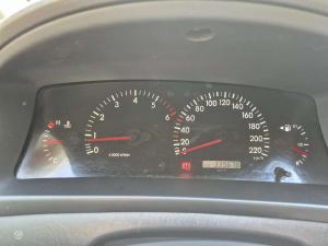 Pelēks Toyota Corolla Verso 2004 Kauņa, ar dzinēja tilpumu 2.00 L un nobraukumu 340 tūkst. km par 1000 €, foto 11 vietnē AUTOMOTO.COM.LV