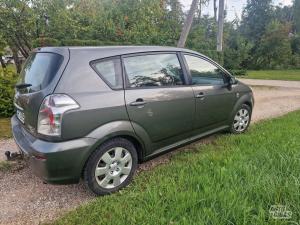 Pelēks Toyota Corolla Verso 2004 Anykščiai, ar dzinēja tilpumu 2.00 L un nobraukumu 310 tūkst. km par 1490 €, foto 3 vietnē AUTOMOTO.COM.LV