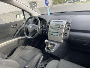 Grey Toyota Corolla Verso 2005 in Vilnius, with an engine capacity of 2.00 L and mileage of 300 thousand km for 1750 €, photo 25 on AUTOMOTO.COM.LV