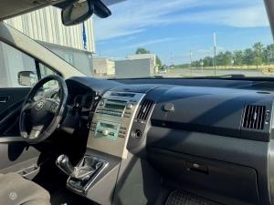 Pelēks Toyota Corolla Verso 2005 Panevēža, ar dzinēja tilpumu 2.00 L un nobraukumu 286 tūkst. km par 999 €, foto 11 vietnē AUTOMOTO.COM.LV