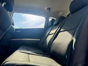 Pelēks Toyota Corolla Verso 2005 Panevēža, ar dzinēja tilpumu 2.00 L un nobraukumu 286 tūkst. km par 999 €, foto 13 vietnē AUTOMOTO.COM.LV