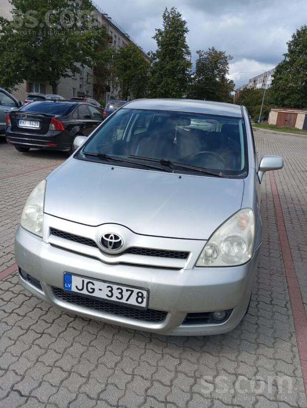 Тойота Королла Версо 2005 в Айзкраукле на AUTOMOTO.COM.LV Серый Тойота Королла Версо 2005 в Айзкраукле, объемом двигателя 2.00 л и пробегом 368 тыс. км за 1250 €, фото 1 на AUTOMOTO.COM.LV