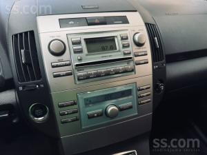 Серый Тойота Королла Версо 2005 в Цесис, объемом двигателя 2.00 л и пробегом 0 тыс. км за 1490 €, фото 15 на AUTOMOTO.COM.LV