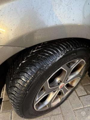 Pelēks Toyota Corolla Verso 2005 Tauragė, ar dzinēja tilpumu 2.00 L un nobraukumu 260 tūkst. km par 1680 €, foto 13 vietnē AUTOMOTO.COM.LV